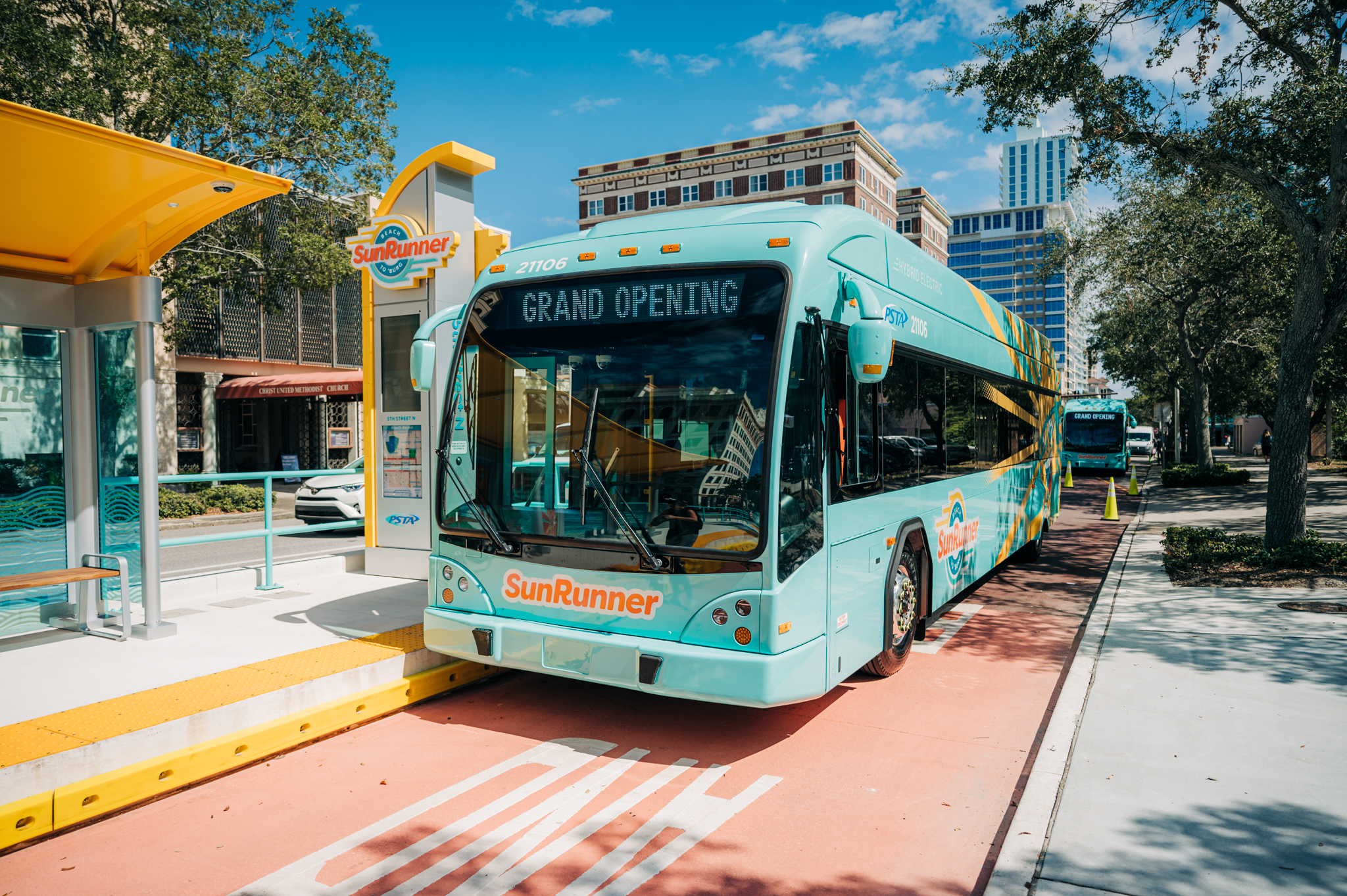 SunRunner | Rapid Bus Transit in St. Petersburg to Beaches | PSTA